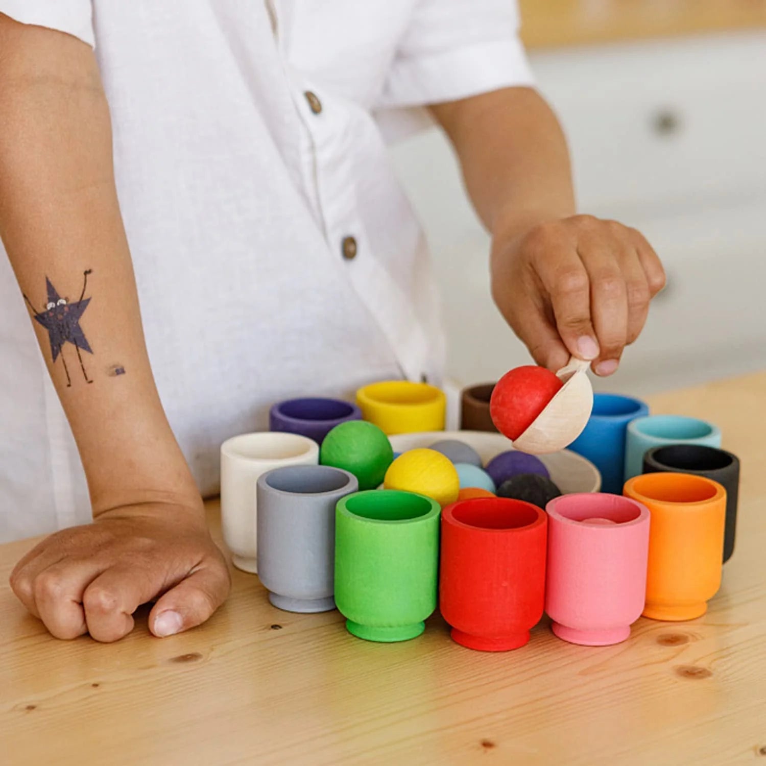 Wooden Color Sorting Toy – Promote Color Recognition and Fine Motor Sk ...